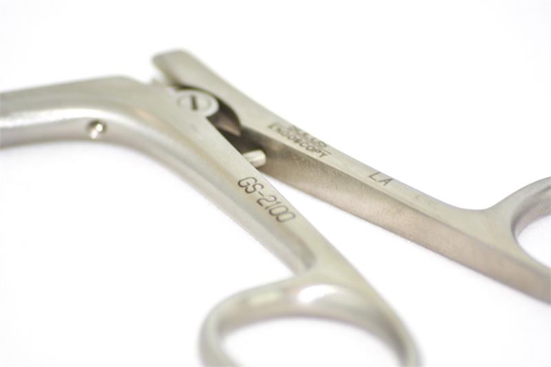 Solos Single Action Hook Scissor, 5mm x 33cm | GS-2100 – Endoscopy ...